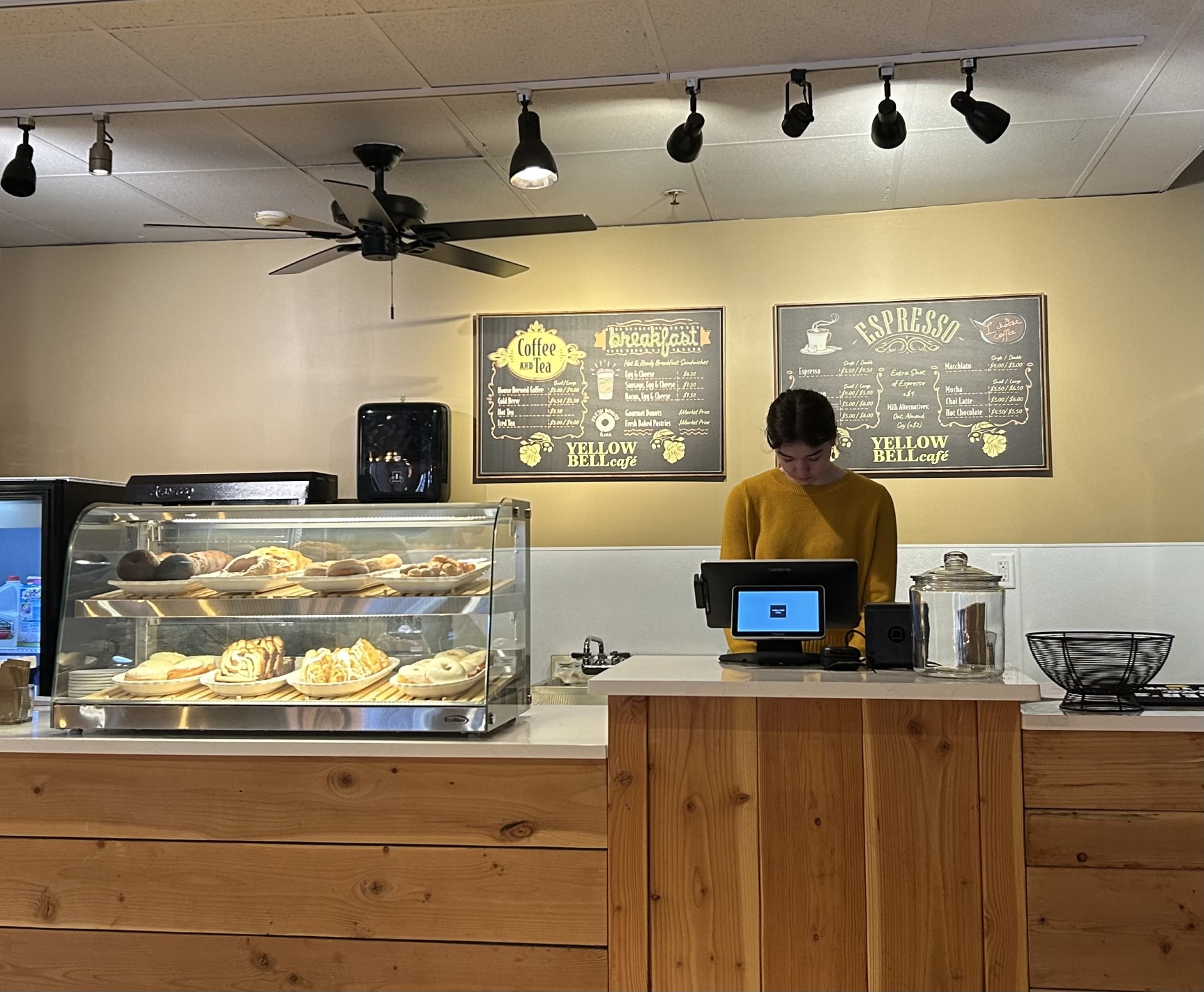 Yellow Bell Café brings cozy charm and elevated breakfast fare to ...