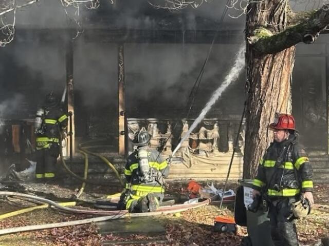 BREAKING NEWS: Blaze Erupts on Elliot Street in Keene; Main Street ...